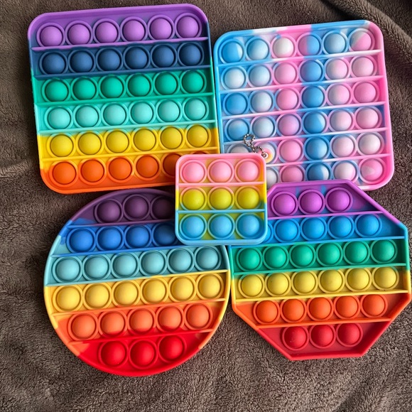 Toys | 4 Rainbow Pop Its With One Mini Rainbow Pop Itthe Mini Pop It Is ...